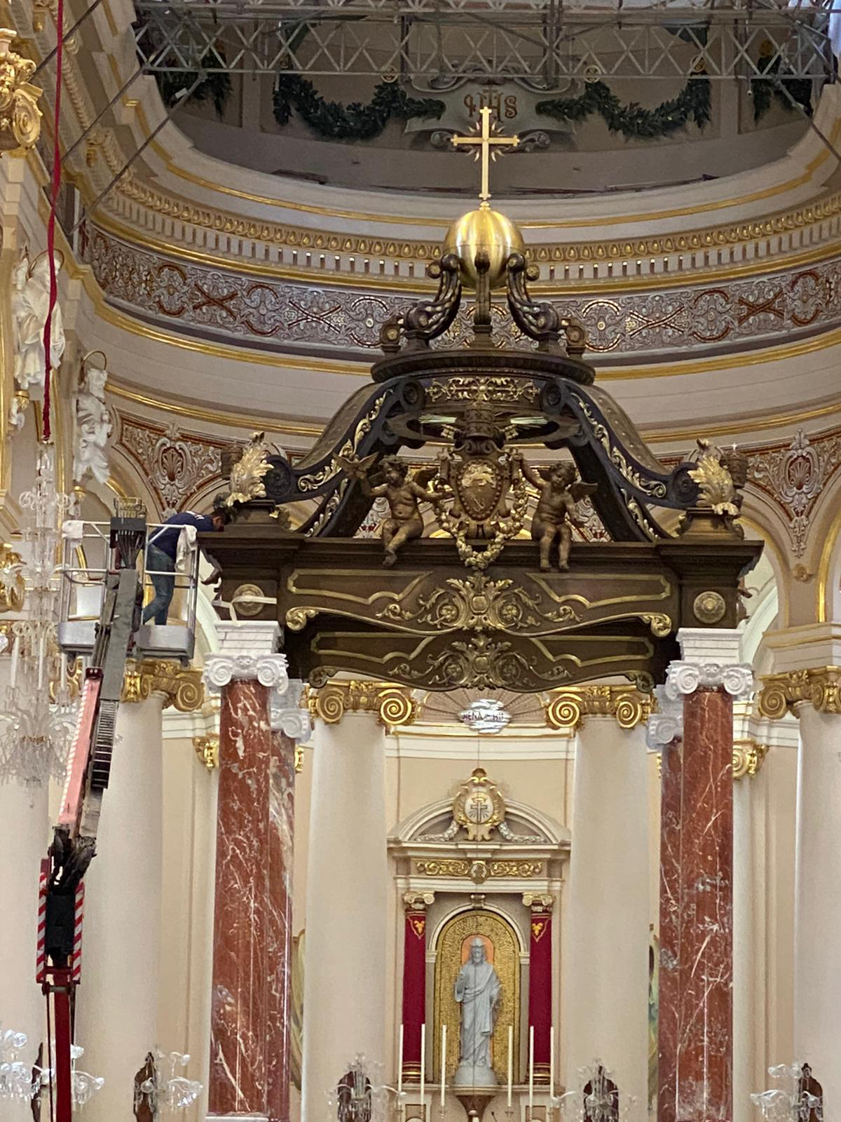 Cast bronze canopy (Malta) - Domus Dei